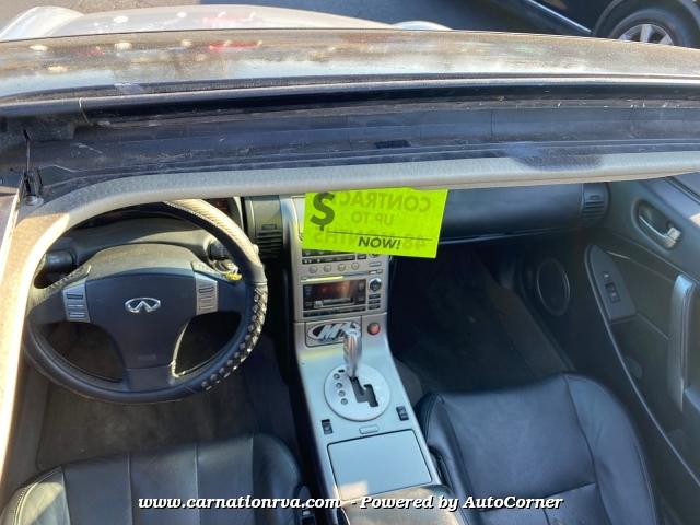 Infiniti G35 Coupe Interior